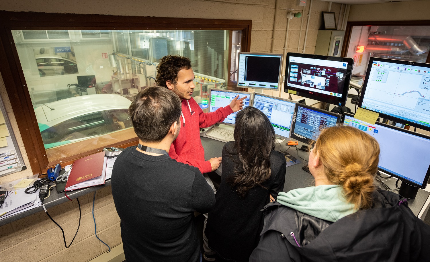 CDT students on the Rolling Road! | Advanced Automotive Propulsion ...