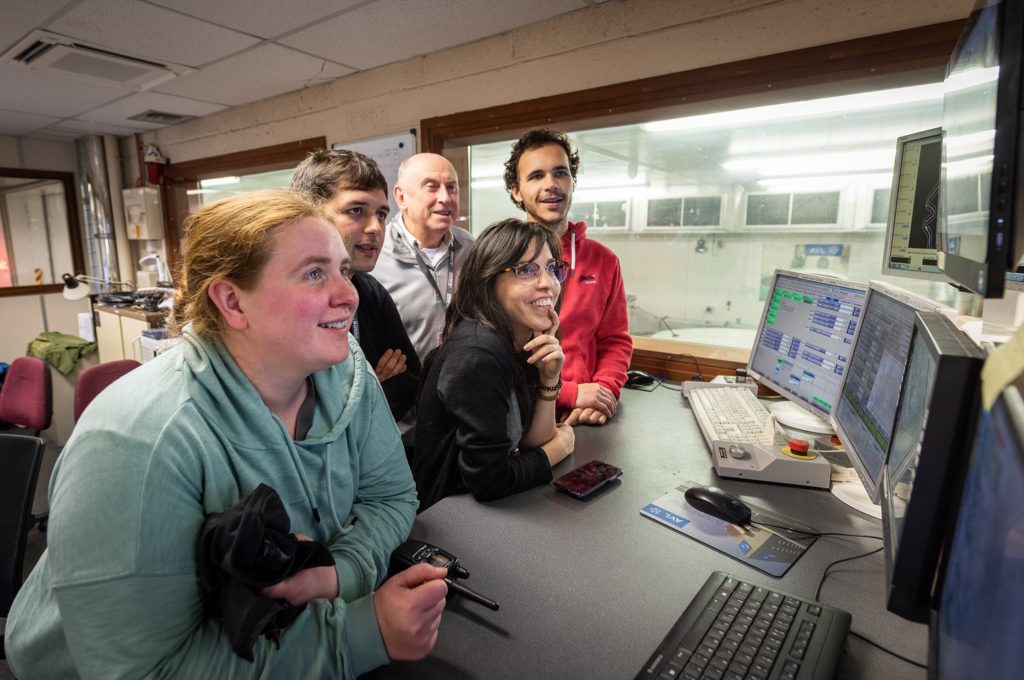 CDT students on the Rolling Road! | Advanced Automotive Propulsion ...